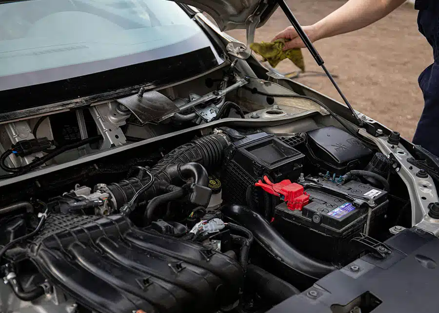 General Motors is working on battery packs for military electric ...
