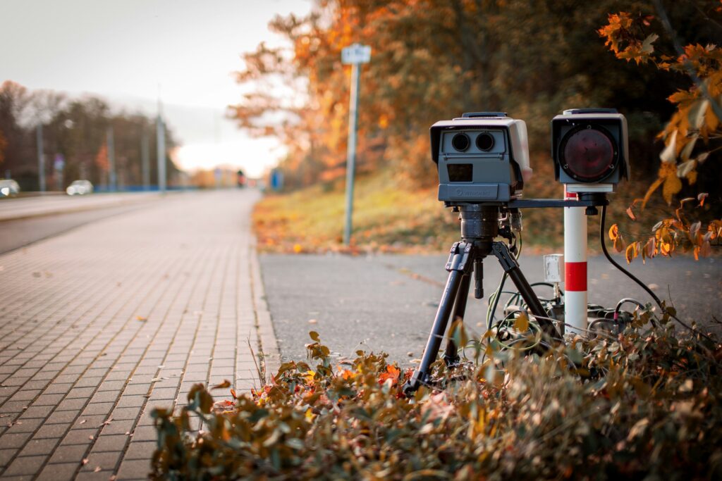 AI-Powered Speed Cameras Lead to Rise in UK Speeding Fines | Jamjar